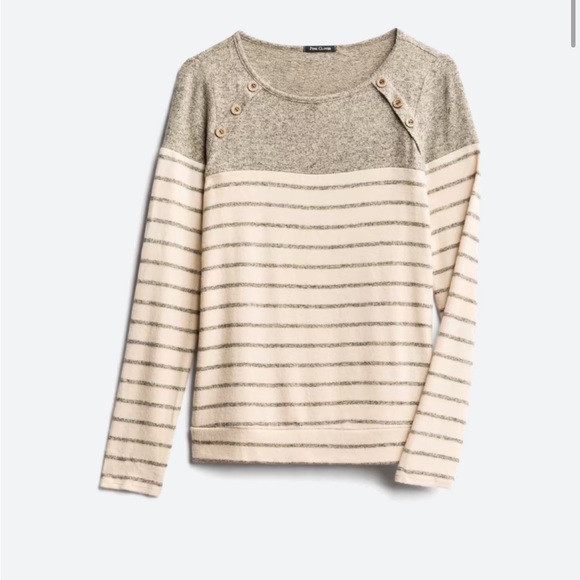 Pink Clover | Tops | Pink Clover Luna Button Detailed Brush Knit Top ...